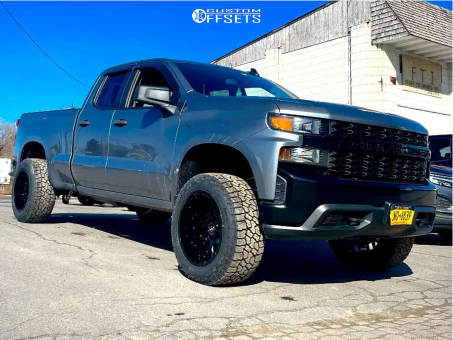 2019 Chevrolet Silverado 1500 with 20x12 -44 Motiv Offroad Magnus and ...