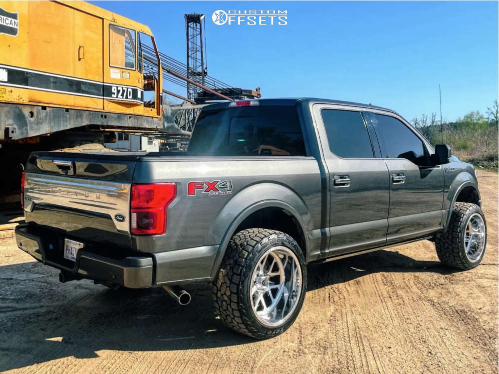 2018 Ford F-150 with 22x12 -51 Fuel Forged Ff45 and 33/12.5R22 Toyo ...