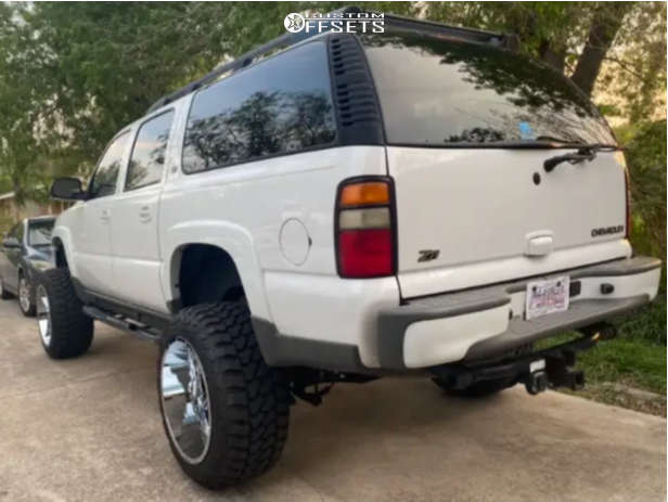 2004 Chevrolet Suburban 1500 With 22x14 76 Scorpion Sc25 And 35 13