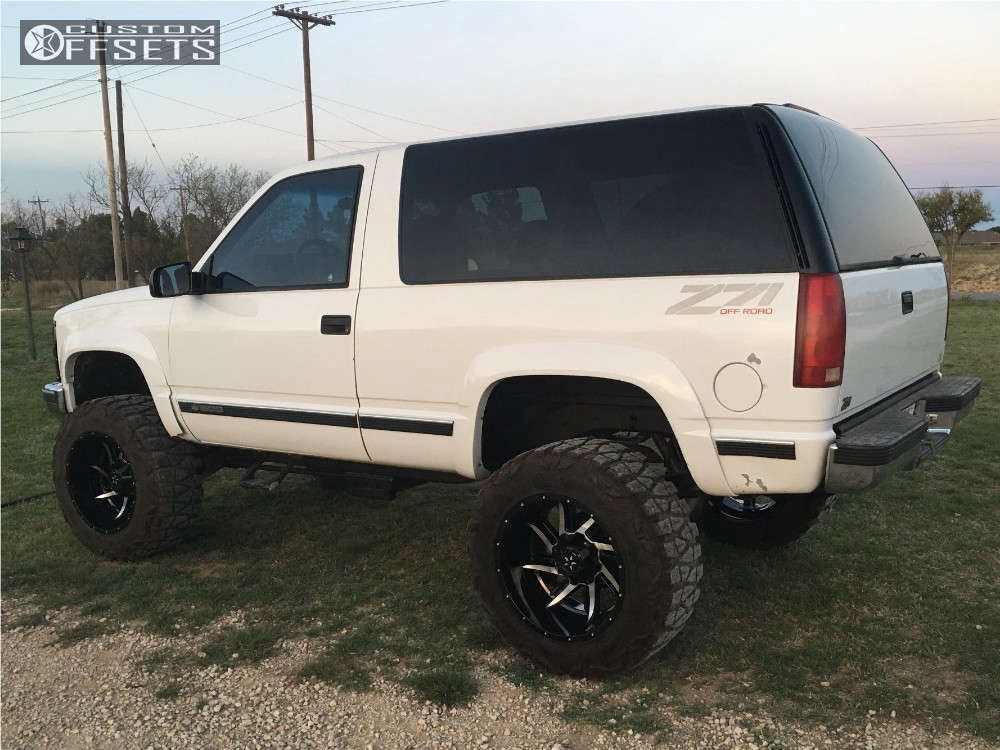 1994 Chevrolet Blazer with 20x12 -44 DFD N/a and 35/12.5R20 Nitto Mud ...