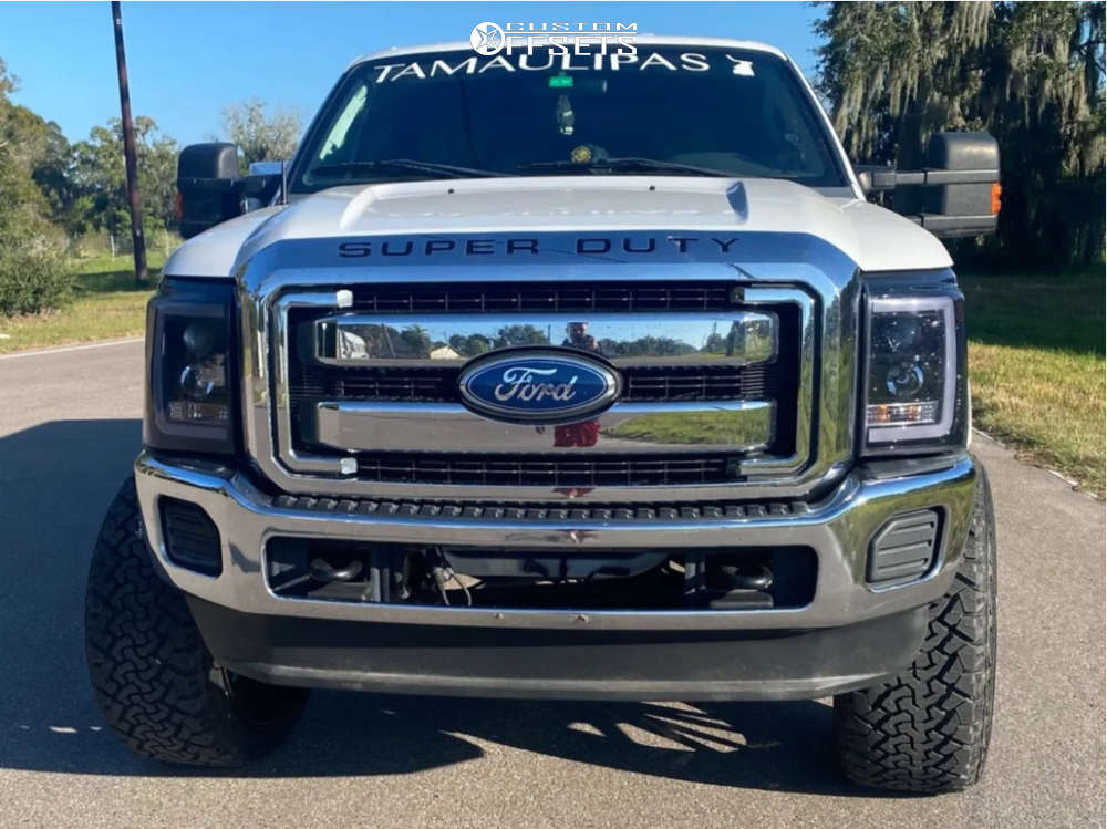 2012 Ford F-250 Super Duty with 26x14 -72 Tuff T2a and 37/13.5R26 Venom ...