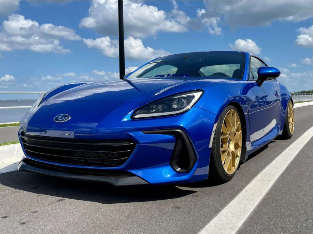 2022 Subaru BRZ with 18x8 45 Enkei Raijin and 215/40R18 Michelin Pilot ...