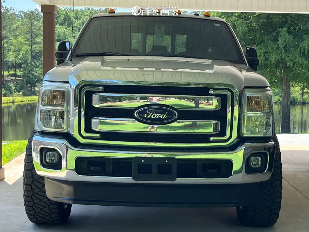 2016 Ford F-250 Super Duty with 22x10 -25 Hostile Rage and 295/55R22 ...