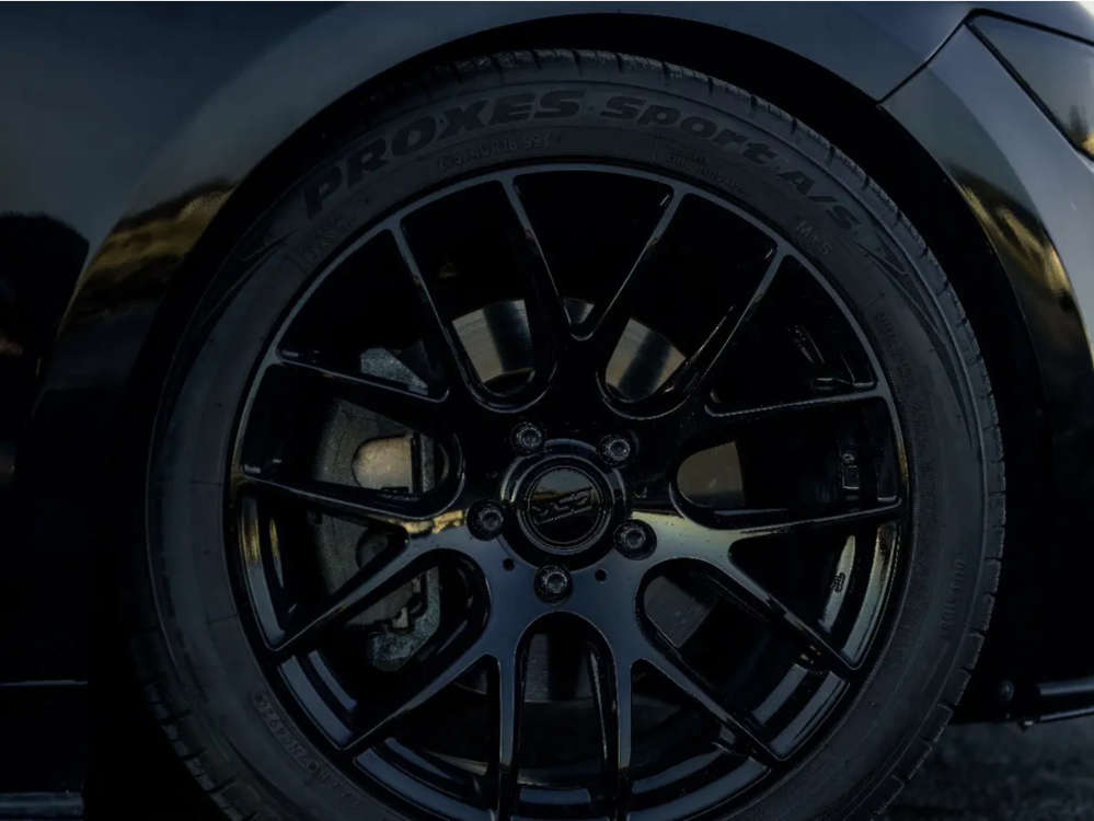 2016 Ford Mustang with 18x9.5 35 ESR Sr12 and 275/35R18 Toyo Tires ...