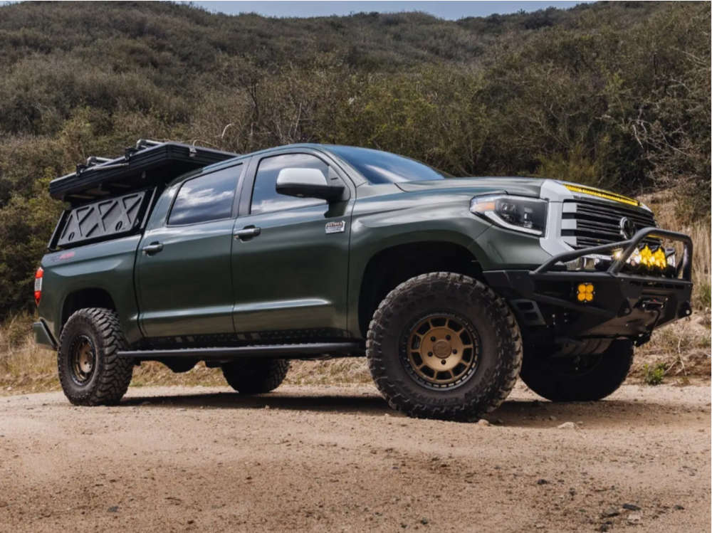 2021 Toyota Tundra with 17x8.5 0 Fifteen52 Offroad Traverse Hd and 35/ ...