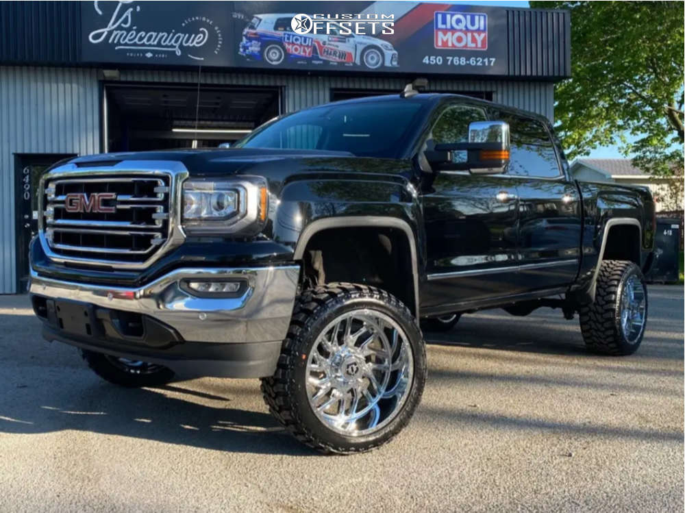 2018 GMC Sierra 1500 with 22x12 -44 TIS 544C and 33/12.5R22 Nexen ...