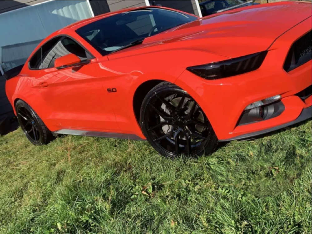 2015 Ford Mustang with 20x9 32 Mach ME4 and 245/35R20 Nitto Nt555 G2 ...