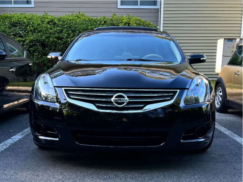 2011 Nissan Altima with 19x9.5 20 Verde V99 and 245/40R19 Goodyear ...