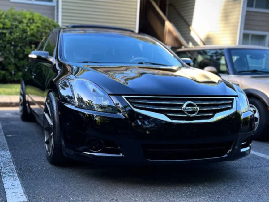 2011 Nissan Altima with 19x9.5 20 Verde V99 and 245/40R19 Goodyear ...