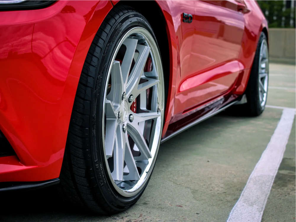 2015 Ford Mustang with 20x10 40 Ferrada FR2 and 255/35R20 Venezia ...
