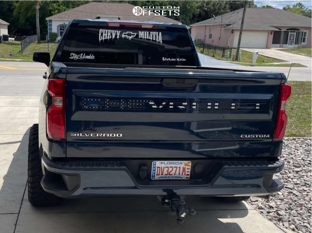 2020 Chevrolet Silverado 1500 with 20x10 -19 Ballistic Rage and 33/12 ...