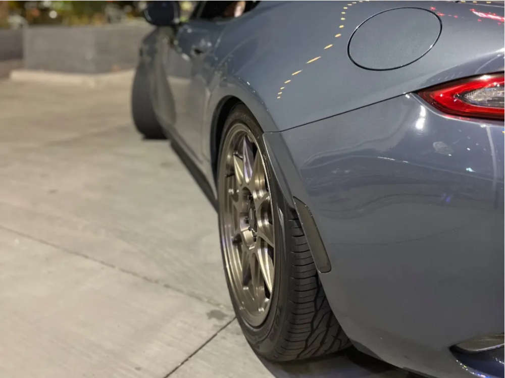 2020 Mazda MX-5 Miata with 17x8 45 Konig Dekagram and 215/45R17 Toyo ...