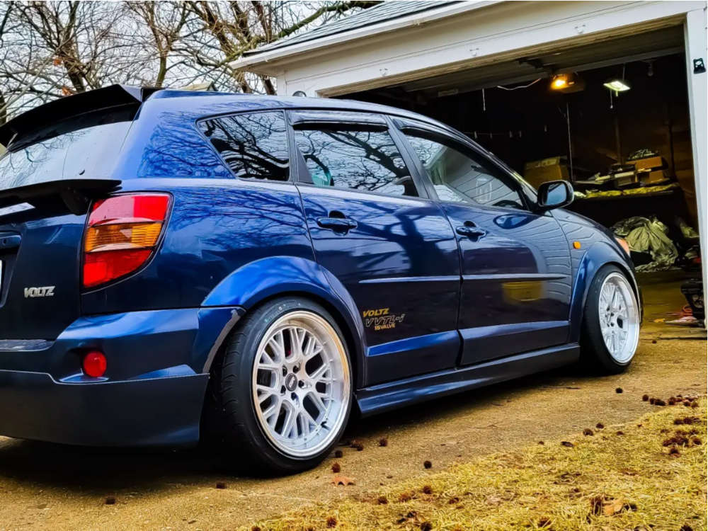 2004 Pontiac Vibe with 18x9.5 22 ESR Cs11 and 225/40R18 Nitto Neo Gen ...