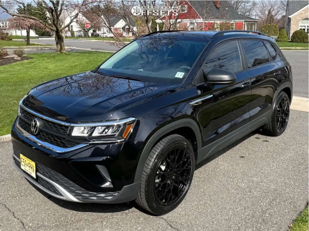 2022 Volkswagen Taos with 19x8.5 42 TSW Sebring and 245/45R19 Michelin ...