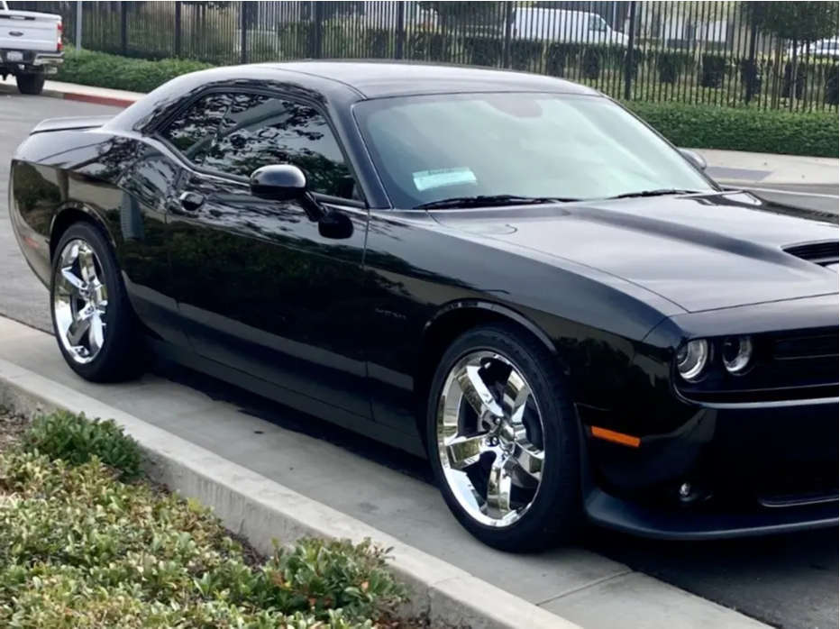 2021 Dodge Challenger with 20x9 20 4Play DG04 and 275/45R20 Goodyear ...