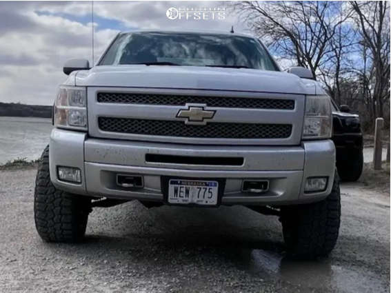 2010 Chevrolet Silverado 1500 with 22x12 -44 Motiv Offroad Magnus and ...