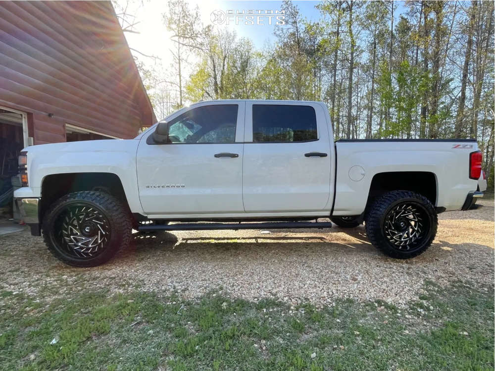 2014 Chevrolet Silverado 1500 with 22x12 -44 Gear Off-Road End Game and 33/12.5R22 Radar ...