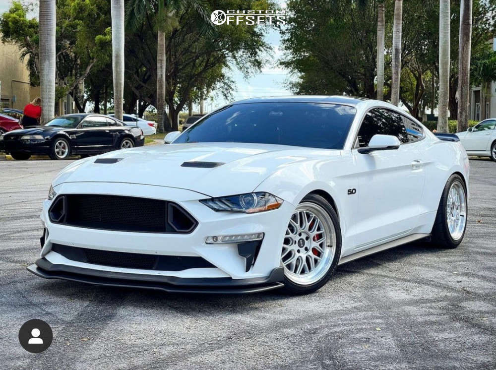 2018 Ford Mustang with 19x10 35 ESR Cr1 and 285/35R19 Firestone ...