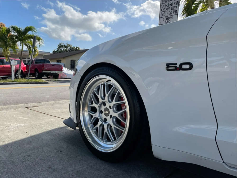 2018 Ford Mustang with 19x10 35 ESR Cr1 and 285/35R19 Firestone ...