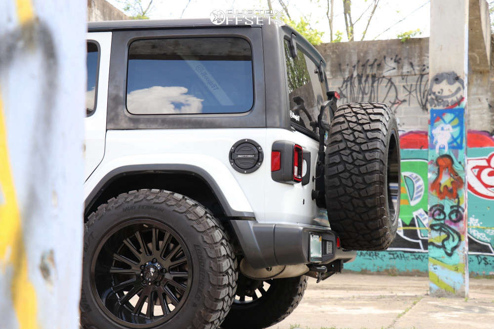 2019 Jeep Wrangler with 20x12 -44 V-Rock Anvil and 35/12.5R20 ...