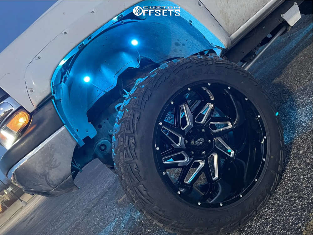2000 Chevrolet Silverado 1500 with 22x14 -76 Vision Spyder and 37/13.5R22 Kanati Mud Hog and ...