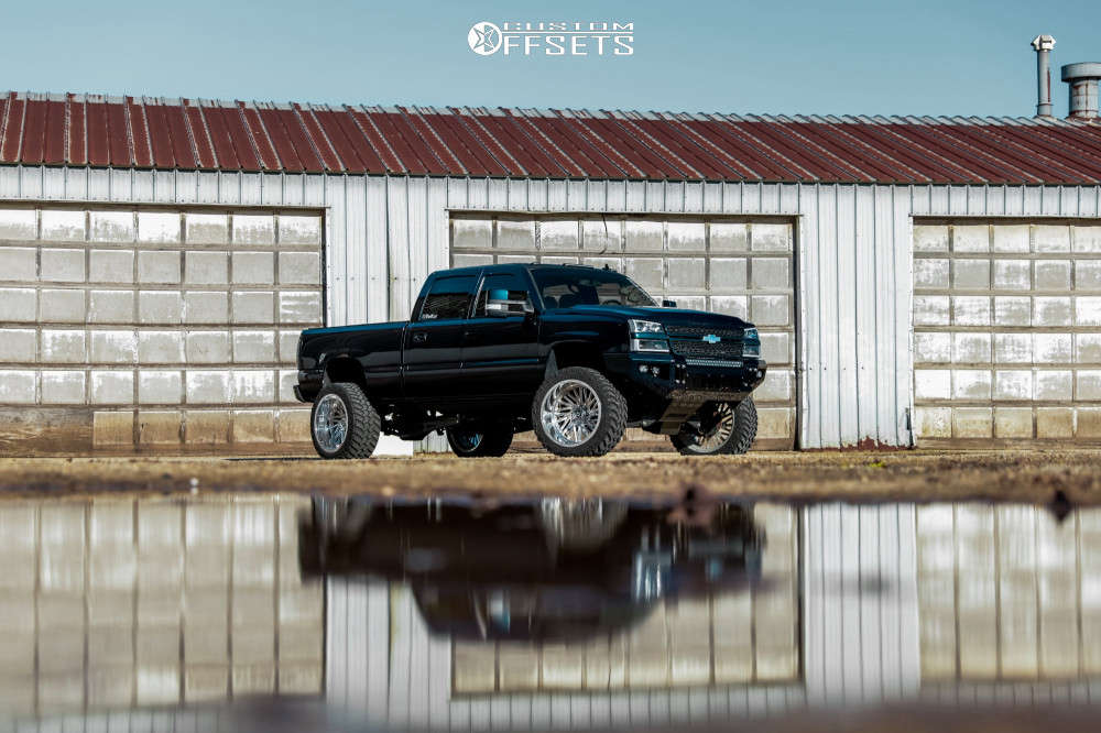 2007 Chevrolet Silverado 2500 HD Classic with 24x14 -76 TIS Forged 553c ...