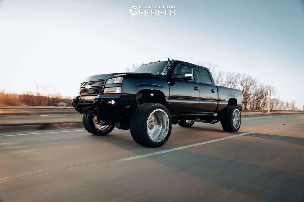 2007 Chevrolet Silverado 2500 HD Classic with 24x14 -76 TIS Forged 553c ...