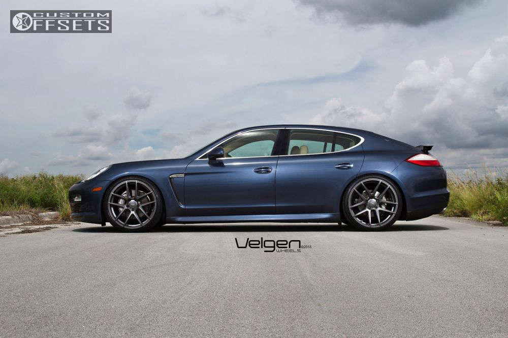 2012 Porsche Panamera with 22x9 45 Velgen Vmb5 and 265/30R22 Pirelli P ...