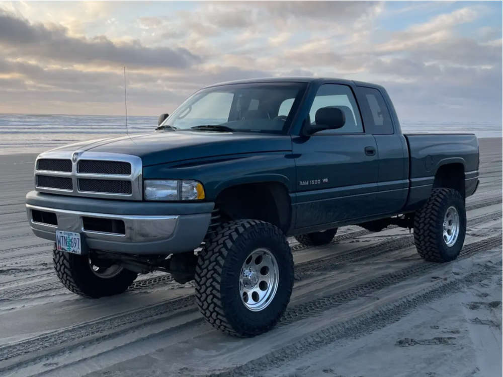 1999 Dodge Ram 1500 with 17x9 -6 Pro Comp 69 and 35/12.5R17 Nitto Trail ...