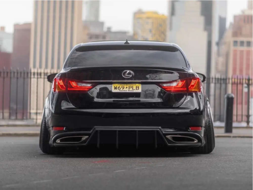 2014 Lexus GS350 with 19x10 20 GMR Sf-8 and 225/35R19 Atlas Force UHP ...