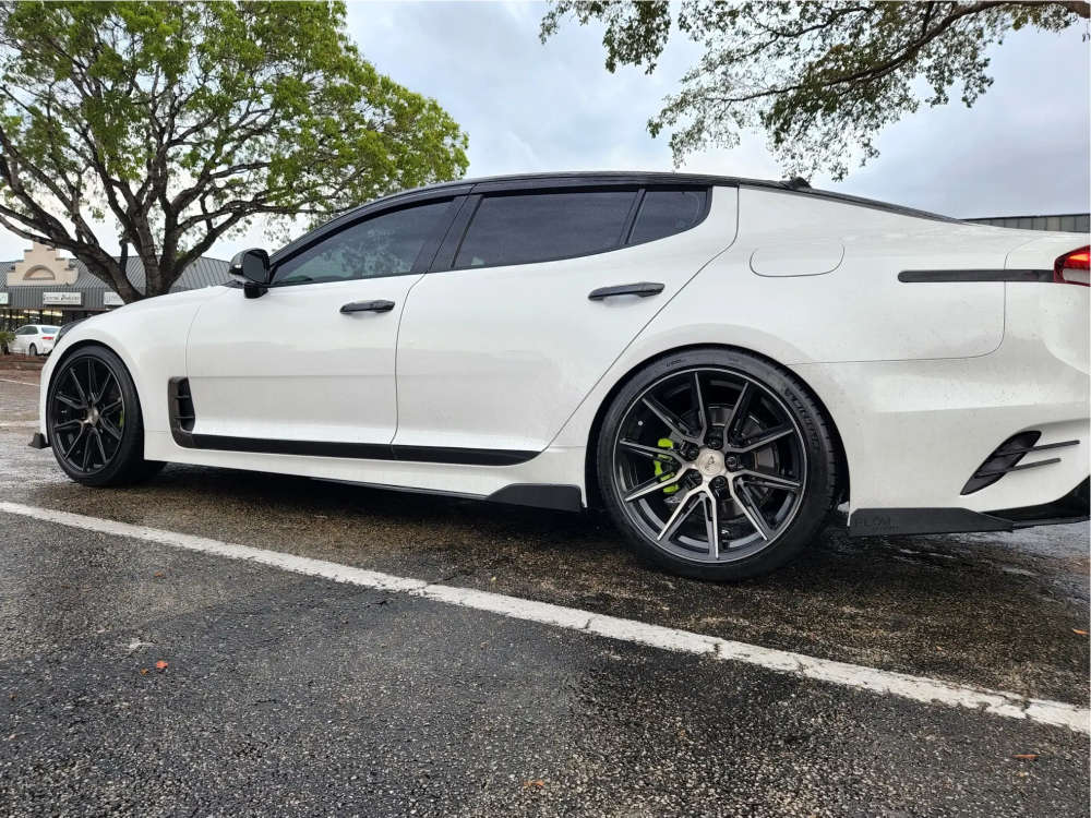 2022 Kia Stinger with 20x9 35 Niche Gemello and 255/35R20 Michelin Pilot Sport 4 S and Lowering ...
