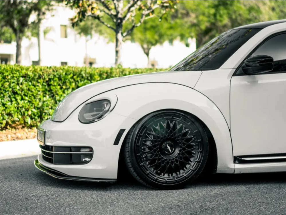 2012 Volkswagen Beetle with 19x8.5 35 Rotiform Lhr-m and 235/35R19 ...