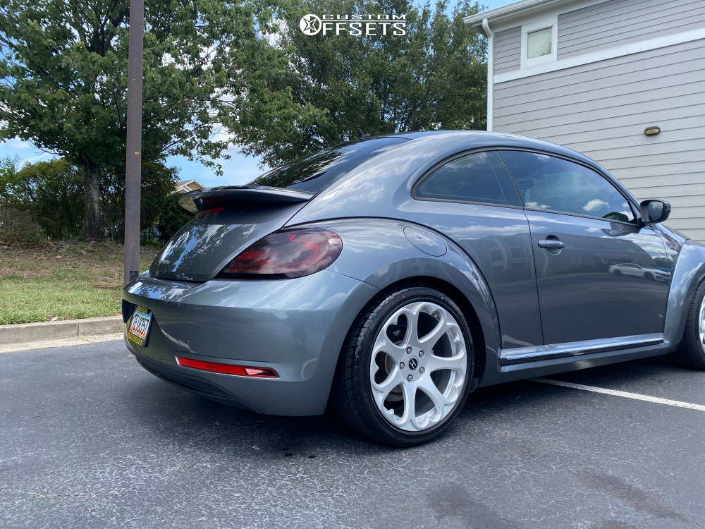 2019 Volkswagen Beetle with 18x8.5 35 Heritage Kokoro Monoc and 235 ...