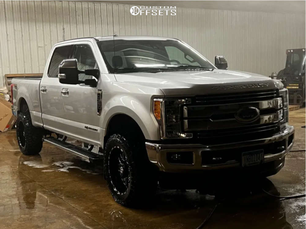 2017 Ford F-350 Super Duty with 20x10 -25 TIS 544BM and 33/12.5R20 ...