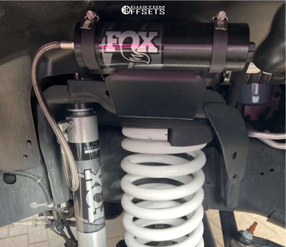 2020 Ram 2500 with 22x12 -44 Gear Off-Road 761c and 35/12.5R22 RBP ...