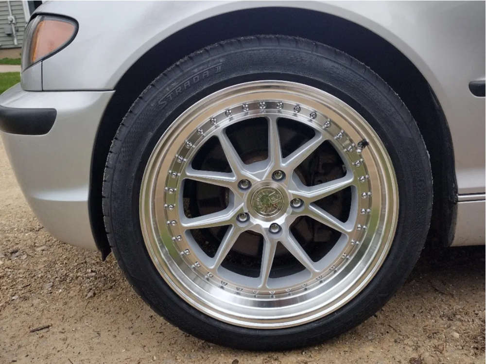 2003 BMW 325xi with 18x8.5 35 Aodhan Ds08 and 225/45R18 Vercelli Strada ...