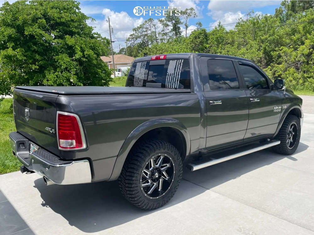 2016 Ram 1500 with 20x9 12 Vision Spyder and 33/12.5R20 Radar Renegade ...