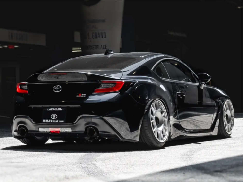 2022 Toyota GR86 with 18x9.5 38 Rotiform Tuf-r and 215/40R18 Hankook ...