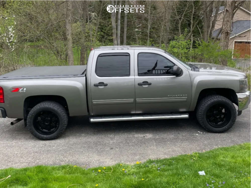 2013 Chevrolet Silverado 1500 with 20x10 -25 Ultra Menace and 285/55R20 ...