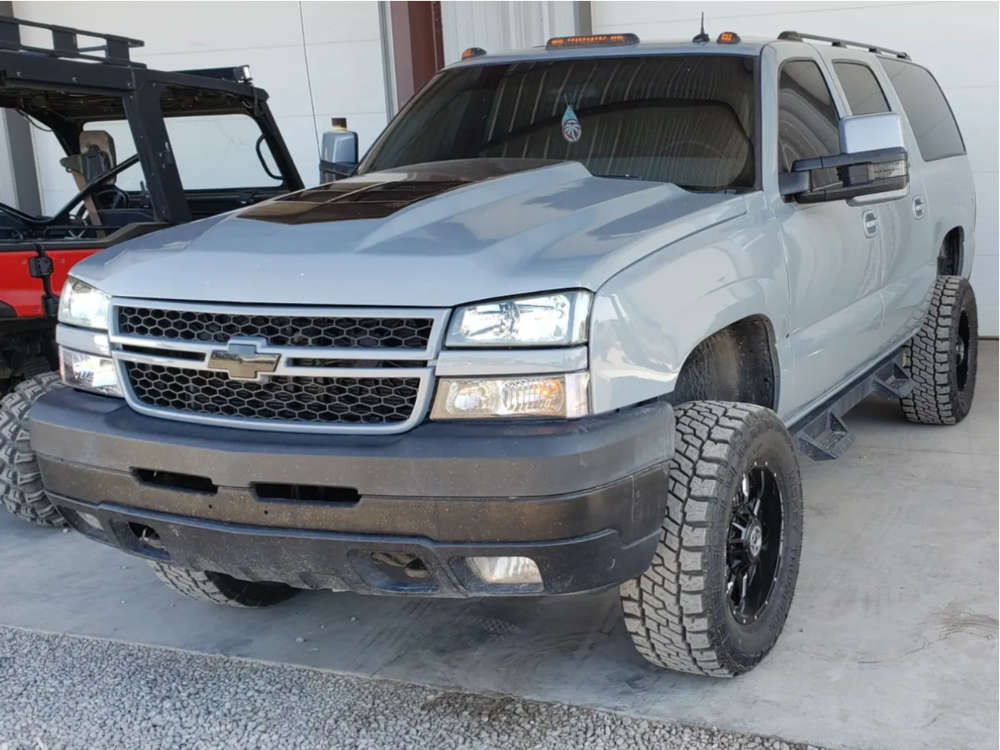 2003 Chevrolet Suburban 2500 with 18x9 -19 Anthem Off-Road Equalizer ...