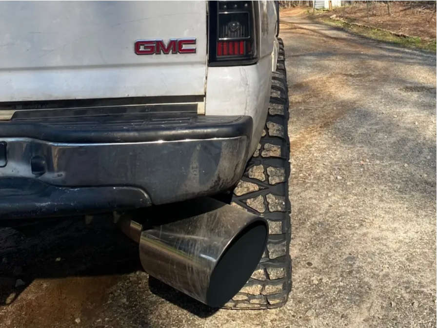 2006 GMC Sierra 2500 HD with 20x8.5 44 4Play OE Wheels Cv46b and 35/12 ...