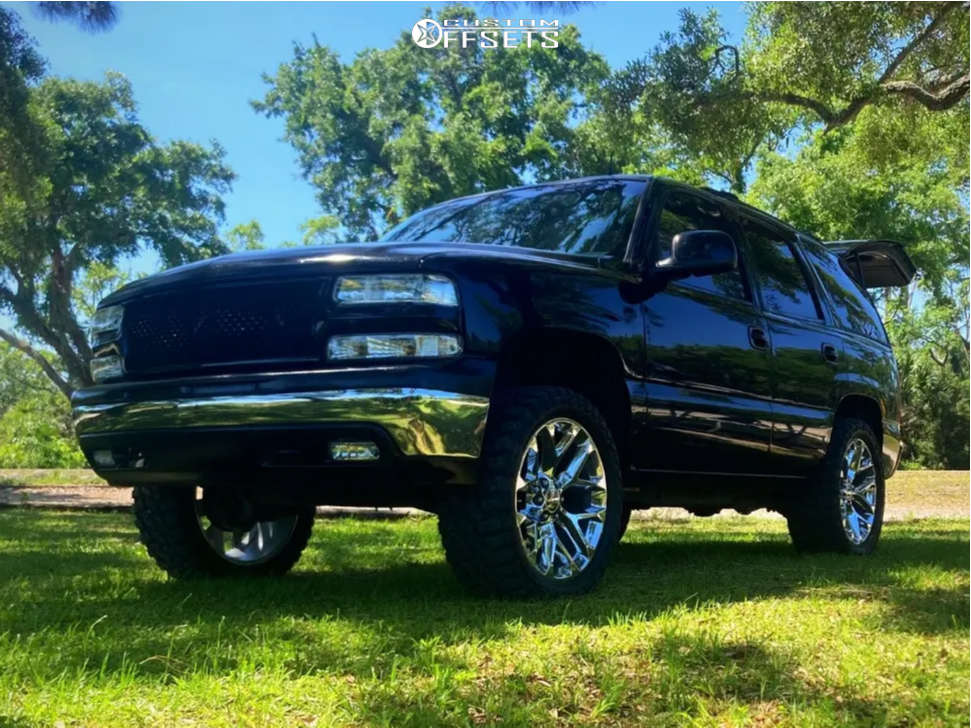 2002 Chevrolet Tahoe with 22x9 24 4Play OE Wheels Cv98 and 33/12.5R22 ...