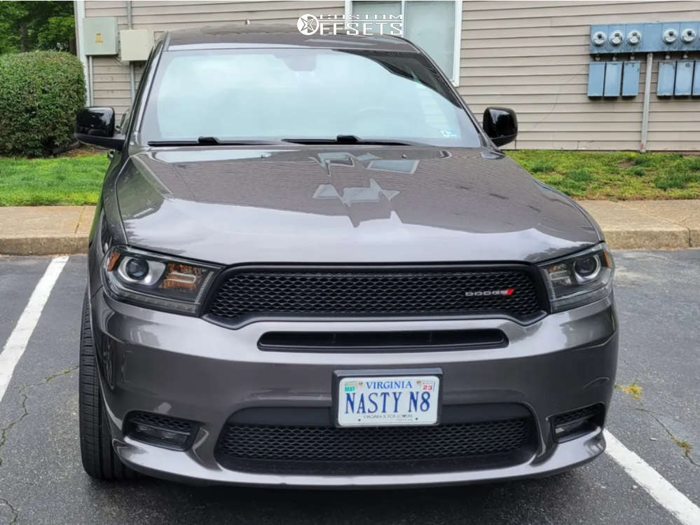 2019 Dodge Durango with 22x10 30 Ravetti M7 and 285/45R22 Goodyear ...