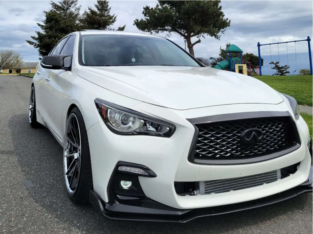 2018 INFINITI Q50 with 20x10 28 Ferrada CM2 and 245/35R20 Toyo Tires ...