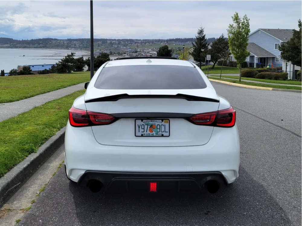 2018 INFINITI Q50 with 20x10 28 Ferrada CM2 and 245/35R20 Toyo Tires ...