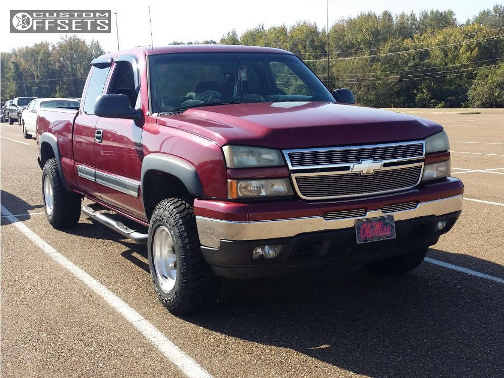 2006 Chevrolet Silverado 1500 with 16x8 0 American Racing Baja and 265 ...