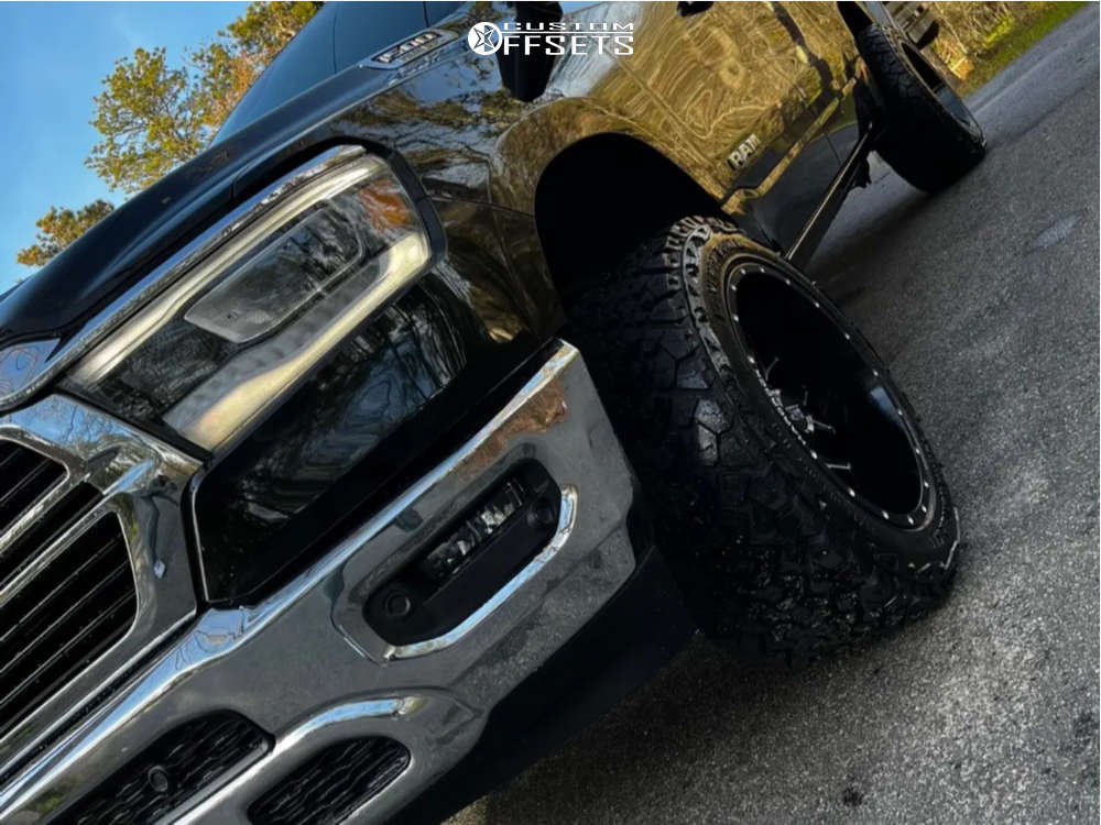 2019 Ram 1500 with 20x12 -44 Hardrock Affliction and 33/12.5R20 Venom ...