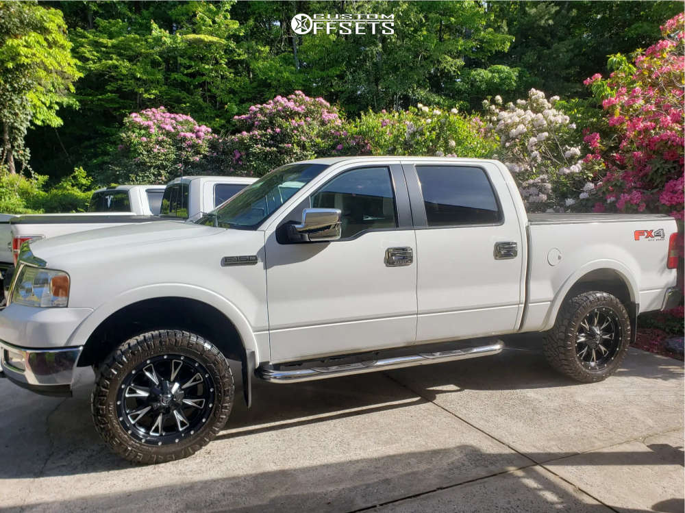 2005 Ford F-150 with 20x9 20 Fuel Throttle and 33/11.5R20 Nitto Ridge ...