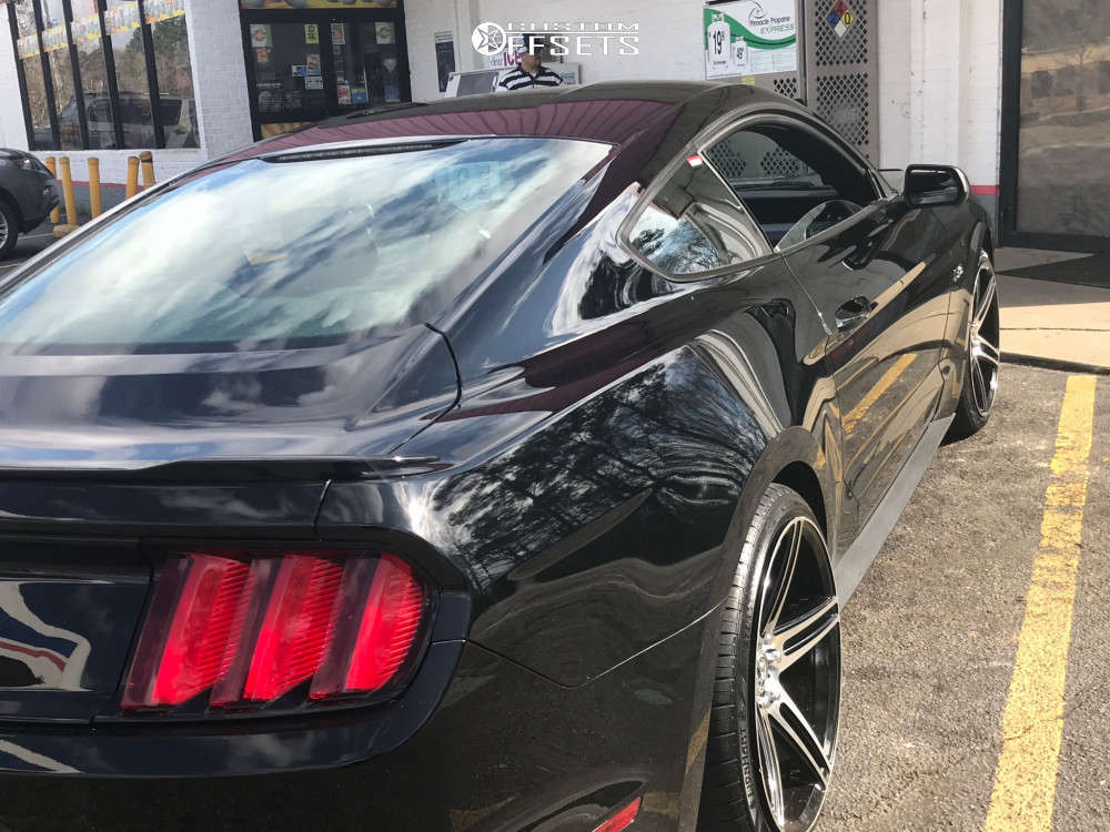 2017 Ford Mustang with 20x9.5 30 Curva C5 and 225/35R20 Lionhart Lh ...