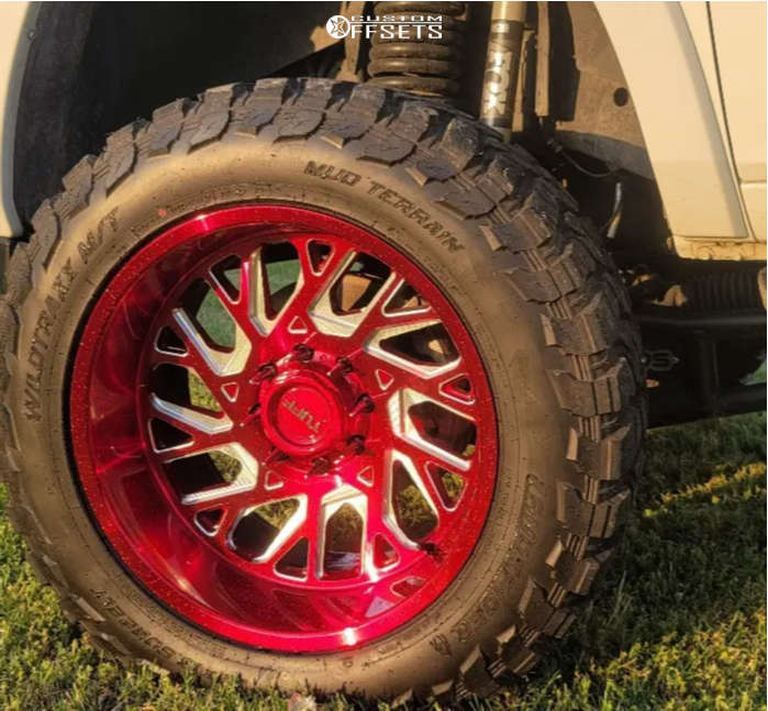 2019 Ram 2500 with 22x12 -45 Tuff T4b and 37/13.5R22 Landspider ...